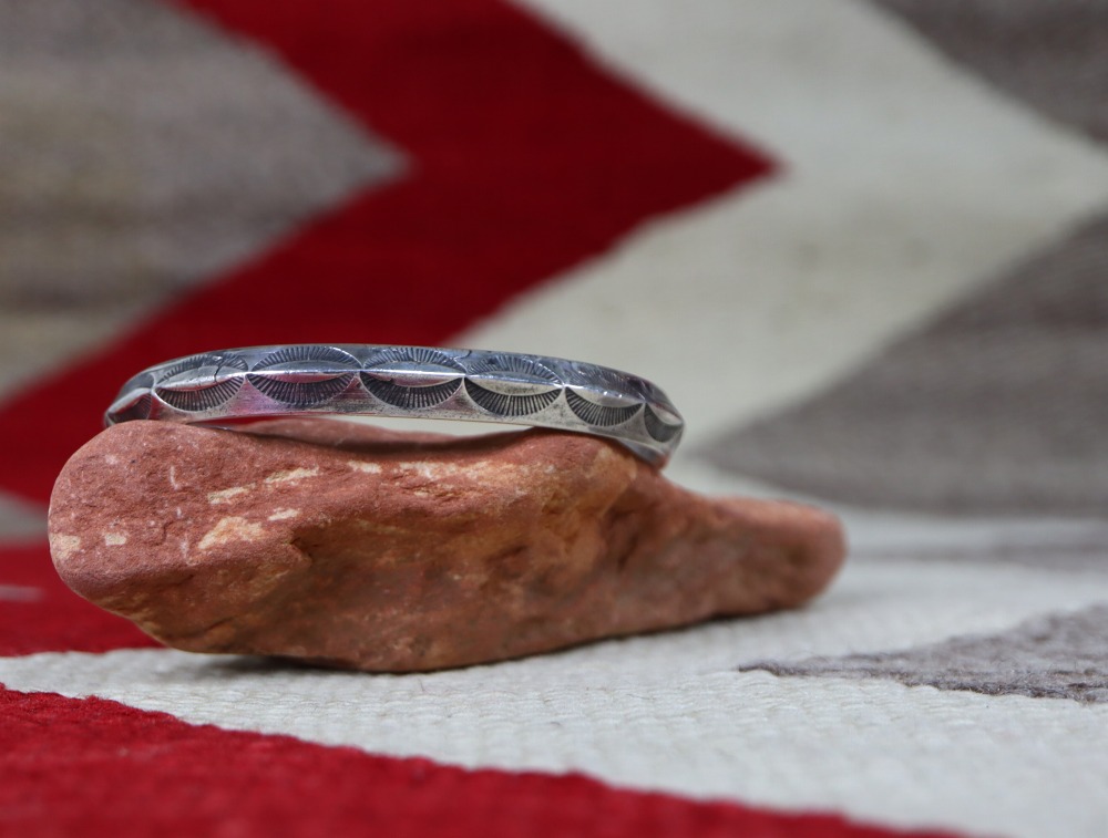 INDIAN JEWELRY LEATHER ARTS&CRAFTS Tah'bah TRADERS / Historic Navajo ...