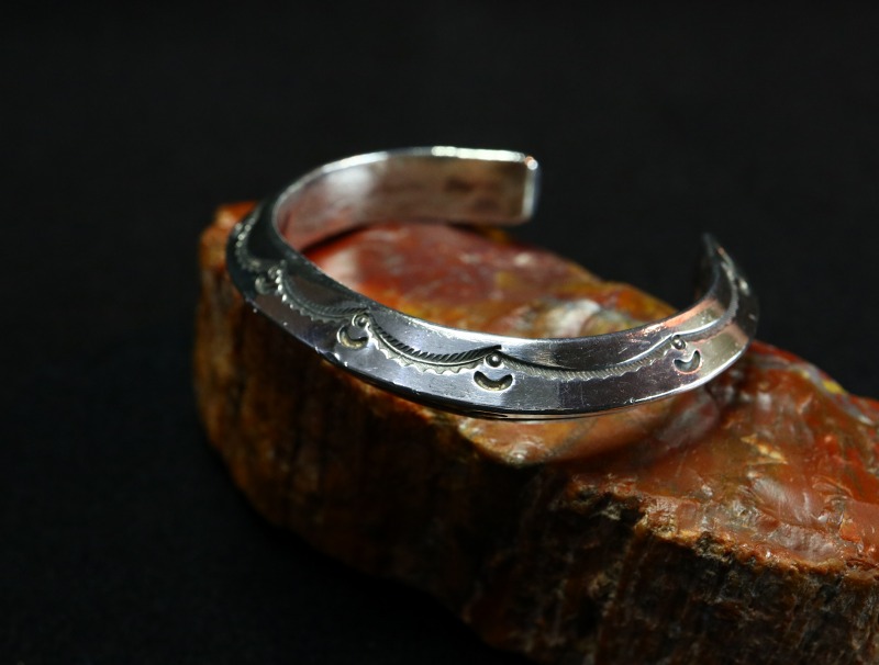 INDIAN JEWELRY LEATHER ARTS&CRAFTS Tah'bah TRADERS / 【Mark Chee】Navajo ...